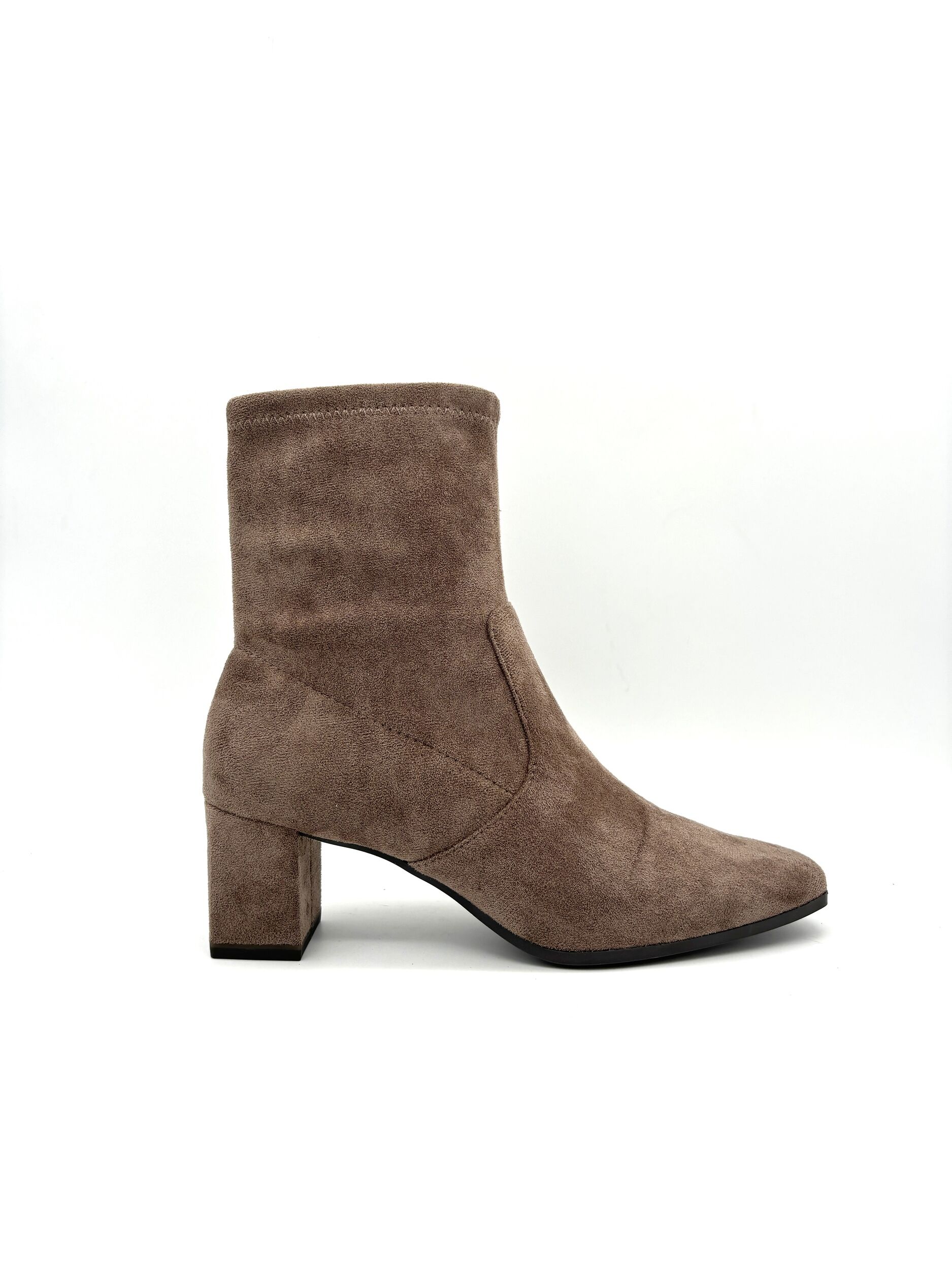 06072 – Moutain Top Global